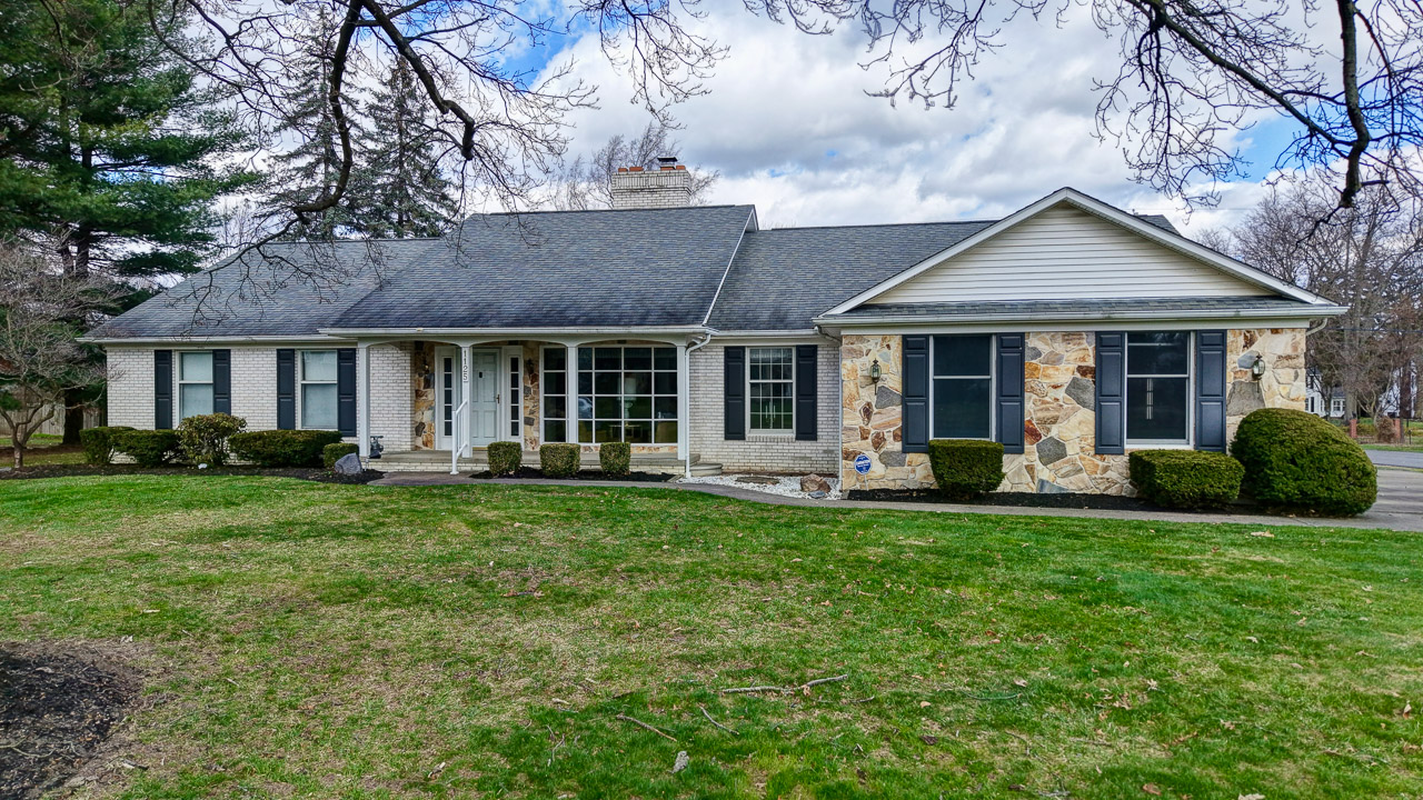 Custom Built Ranch Home - Alliance, OH