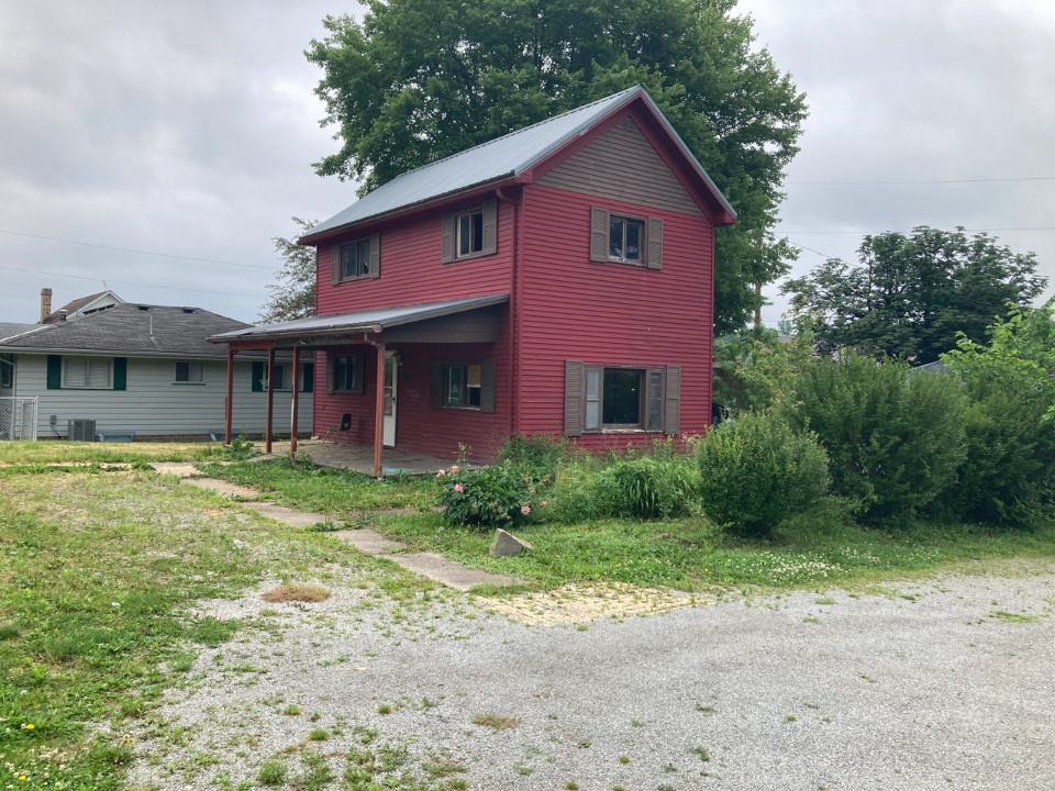 Fixer-Upper Home in Salineville, OH | Gearin Estate