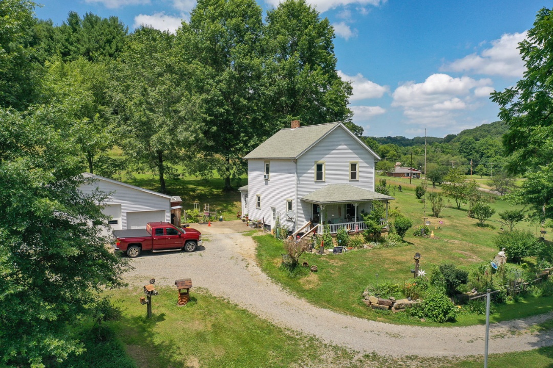 Turkovich: 105 Acres Land, Farmhouse, Hunting