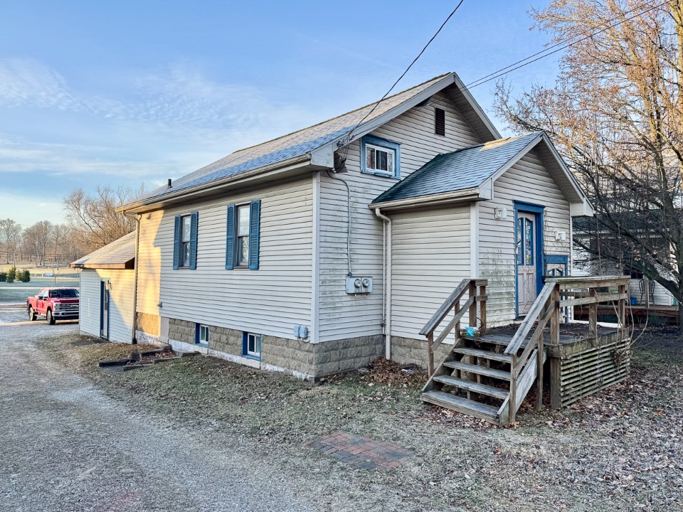 422 W. Maple St. Hartville Investment Property Zoned R2